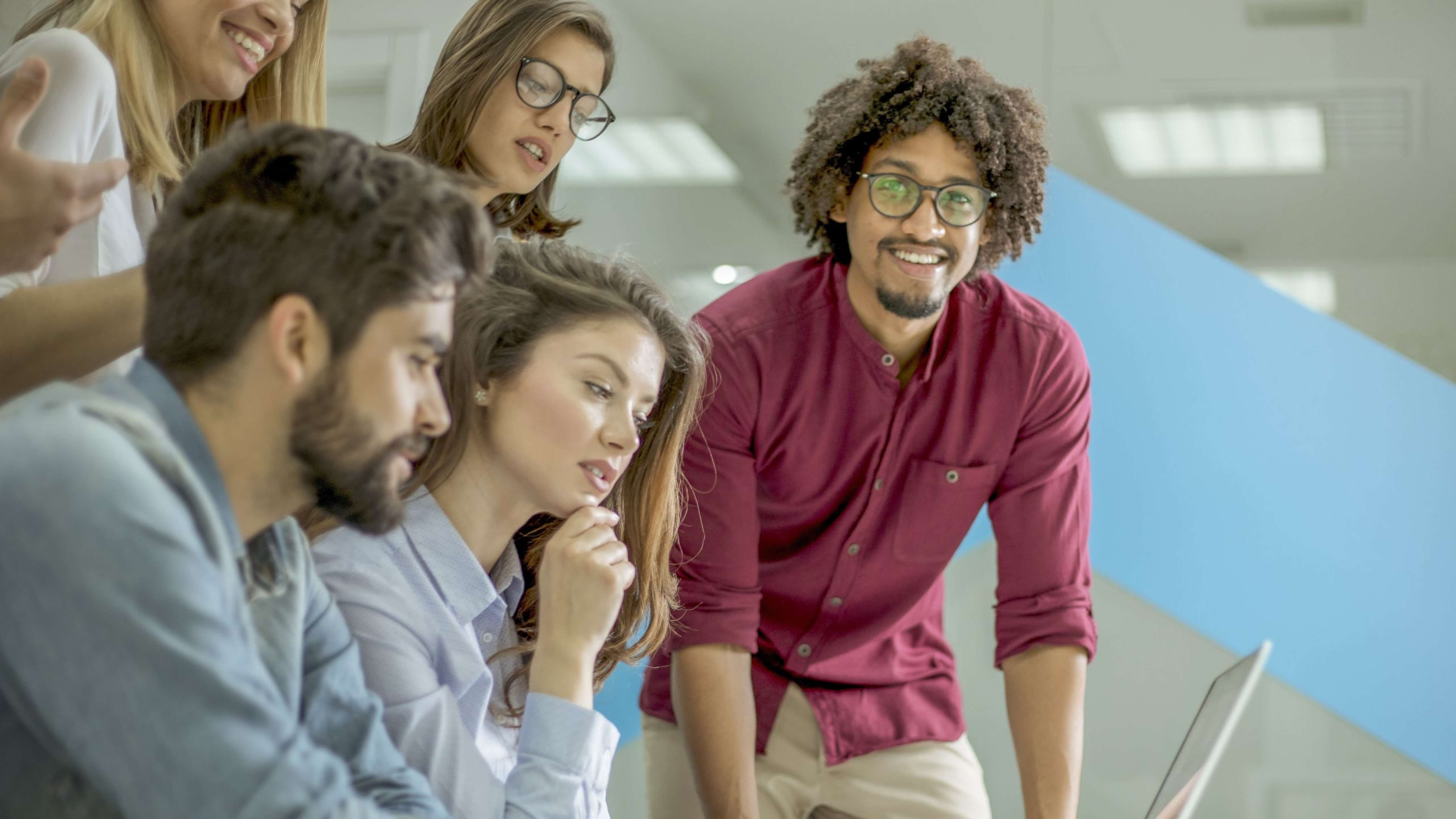 Start with us – Your carrer at Von Roll