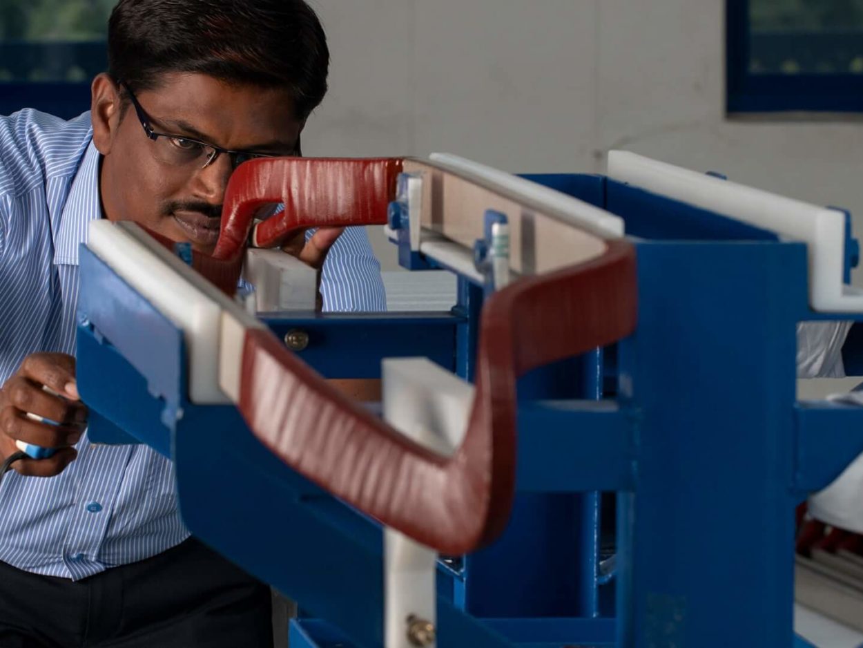 Von Roll High-Voltage Institute - R&D for high-voltage insulation